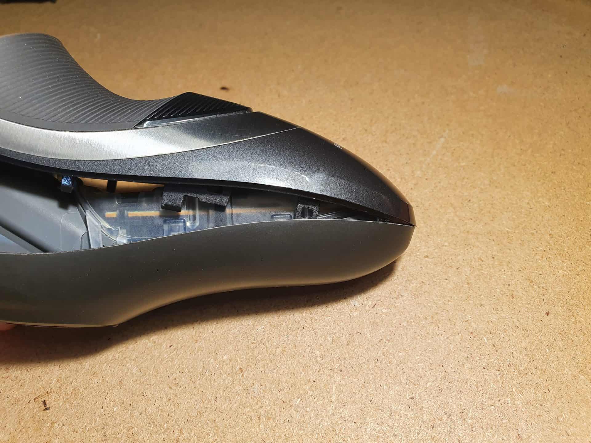 Tutorial: Akkutausch Philips PowerTouch PT920 Rasierer - MatHags Blog